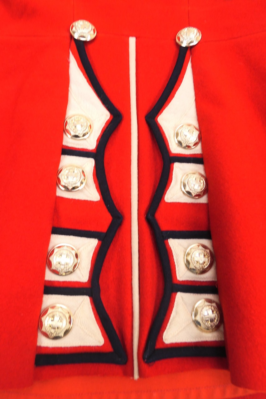 British Army Coldstream Guards Red Trooper Tunic Parade Uniform | Lomax ...
