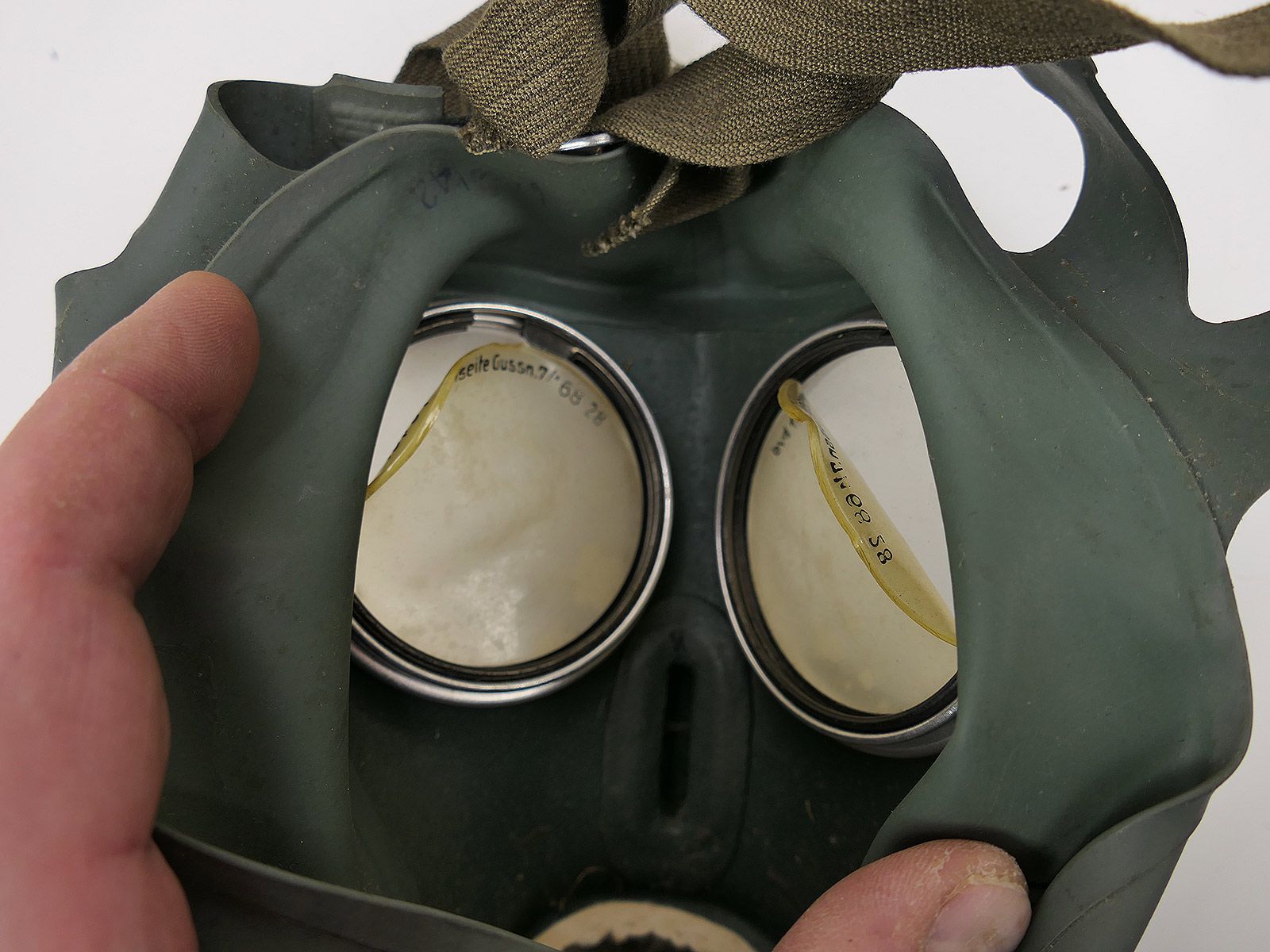 Gasmaske Luftschutz (M) Volksgasmaske VM-40 Schutzmaske mit ...