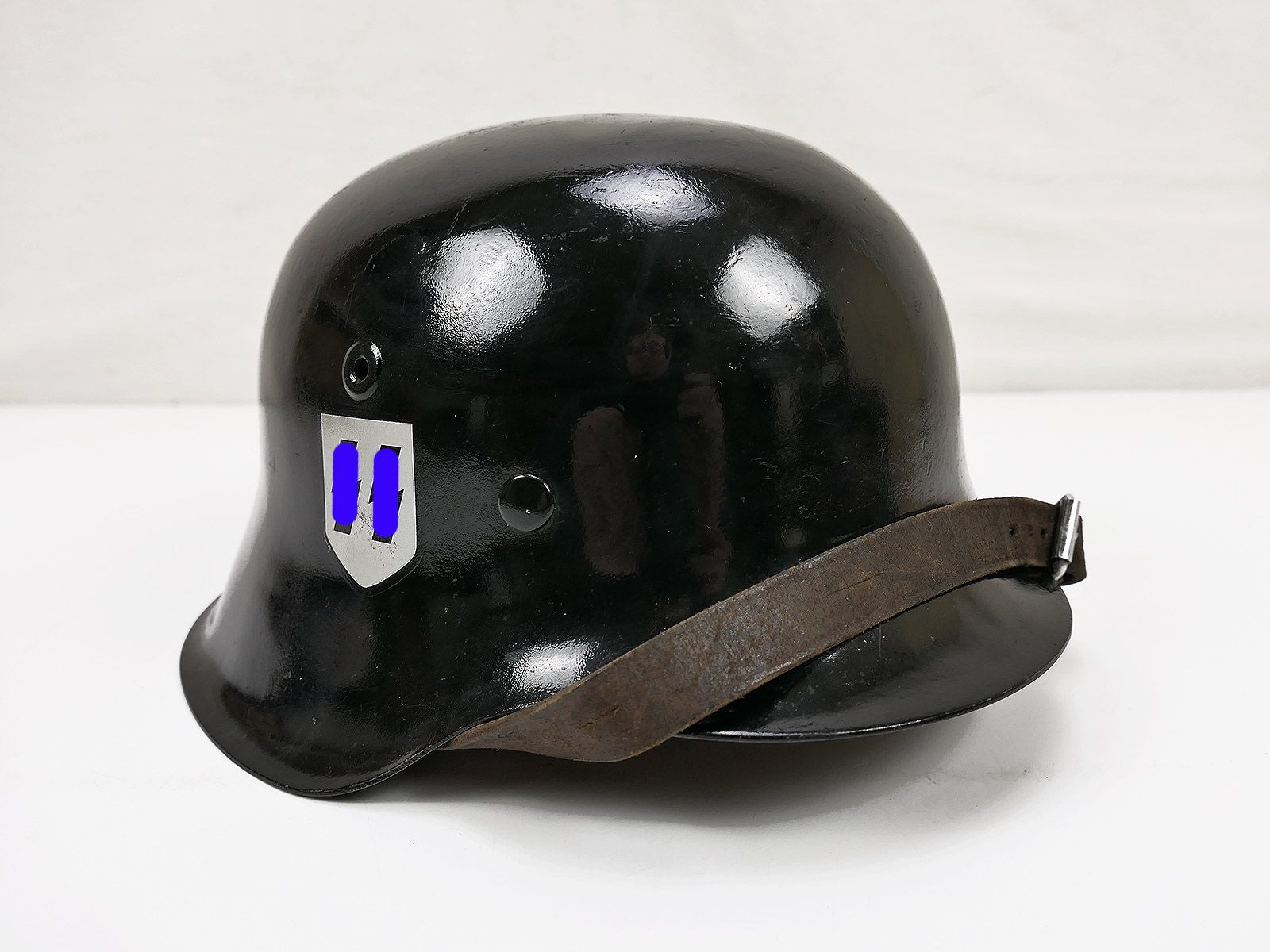 Allgemeine SS Stahlhelm M42 Original Glocke NS66 mit Helmfutter Gr.58 ...